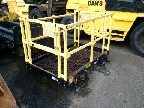 Safety Work Platform / Man Basket | Dan's Forklifts